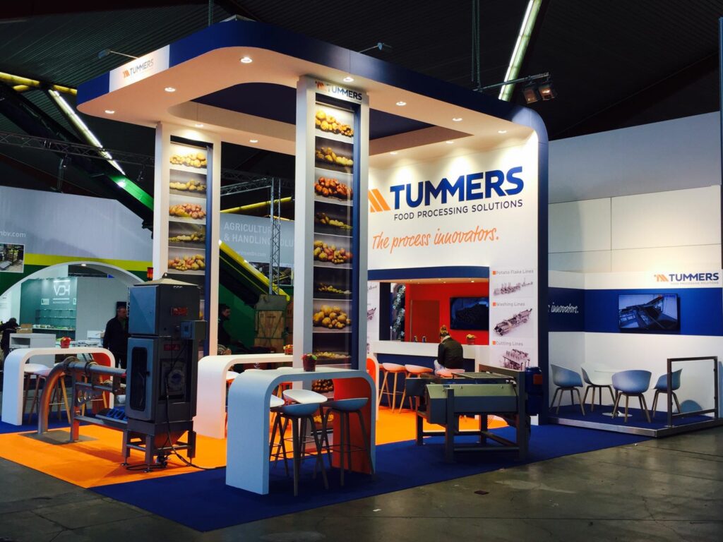 Tummers first exhibition in France – Tummers